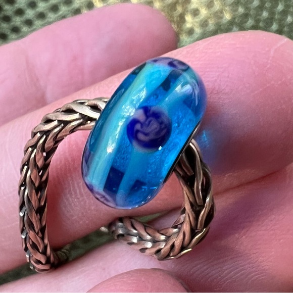 Trollbeads | Jewelry | Authentic Trollbeads Blue China 6189 Retired ...